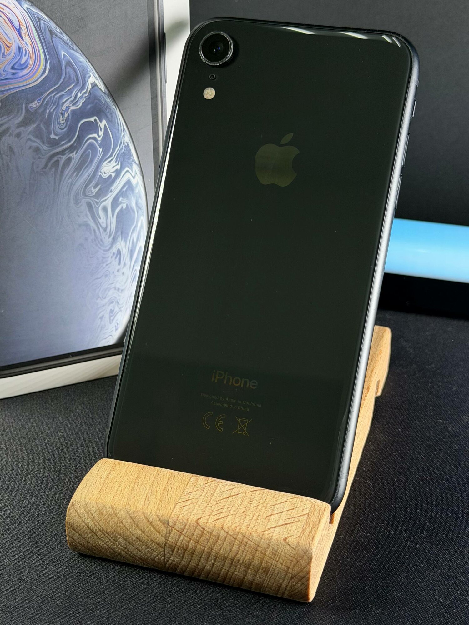 Смартфон Apple iPhone Xr, 64gb, Black, RU, nano SIM + eSIM