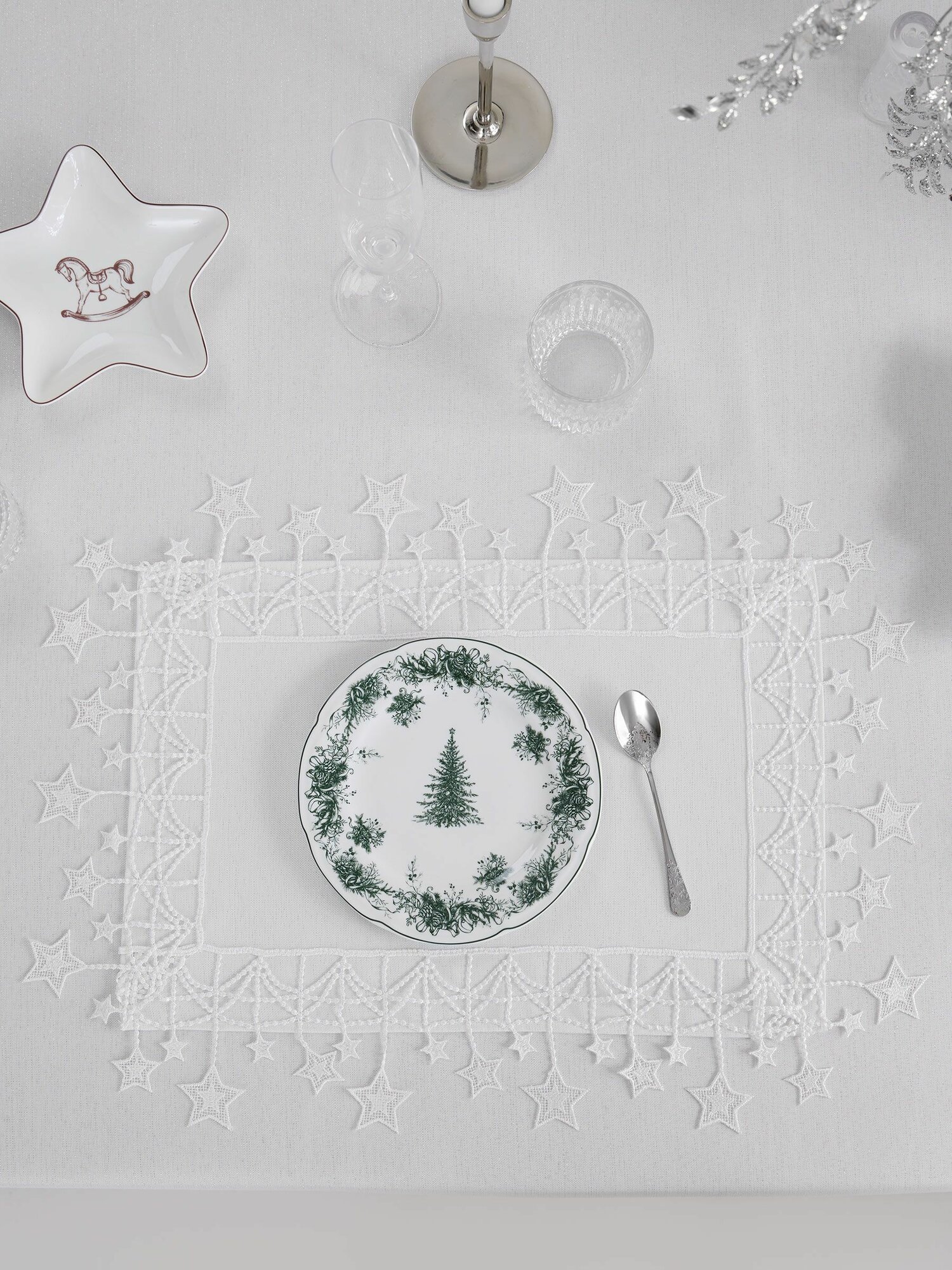 Салфетка под приборы, 30х45 см, с кружевом, полиэстер, белая, Звезды, Stars framed, Kuchenland