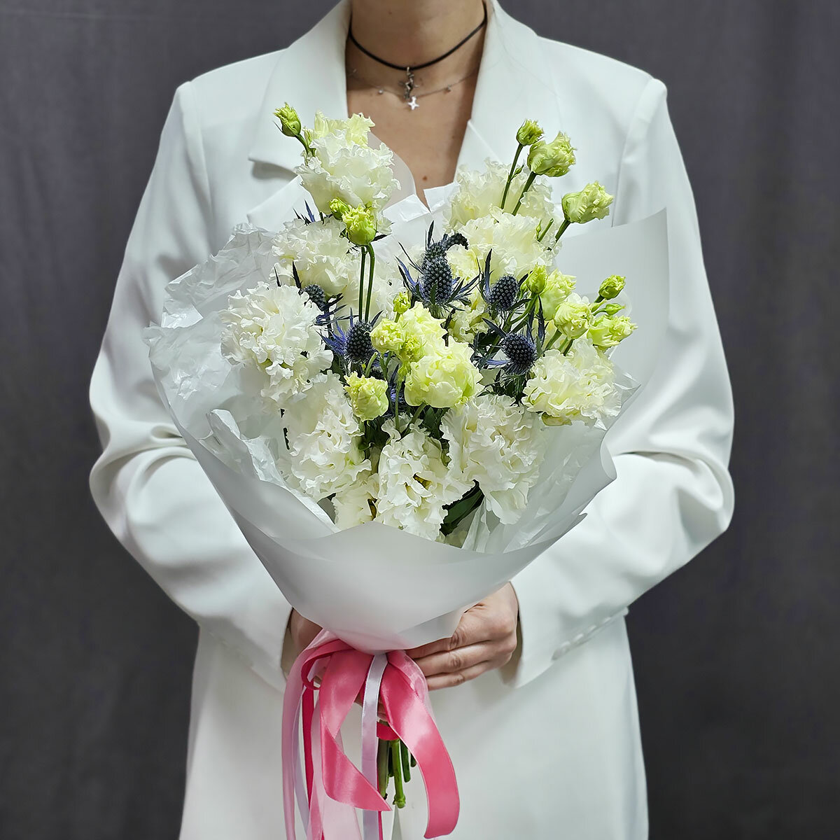 Букет Талисман Флора "Недотрога", белый лизиантус, 7 шт, высота 40 см