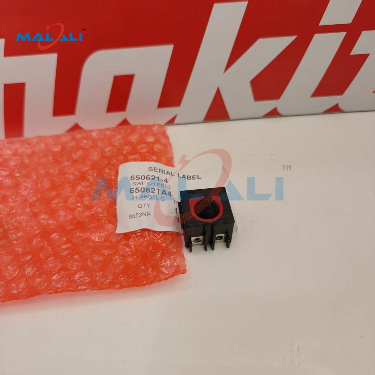 Malali выключатель для углошлифмашин Makita 9553/GA4030/GA5030 серий (аксессуар)650621-4