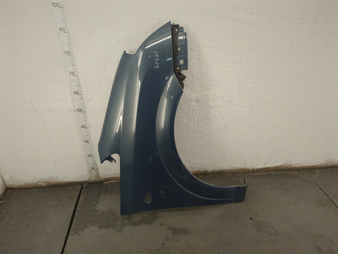 Крыло правое переднее Opel Meriva Б/У