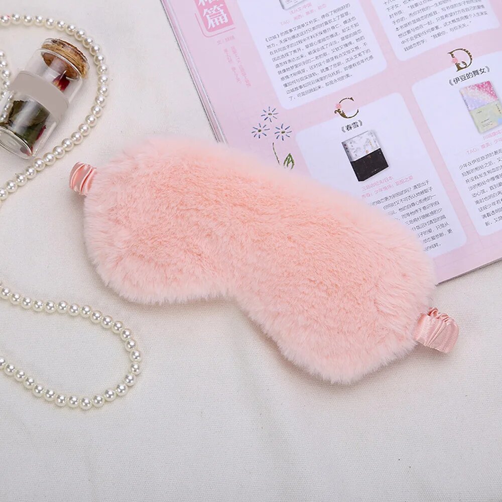 Плюшевая маска для сна Light Pink