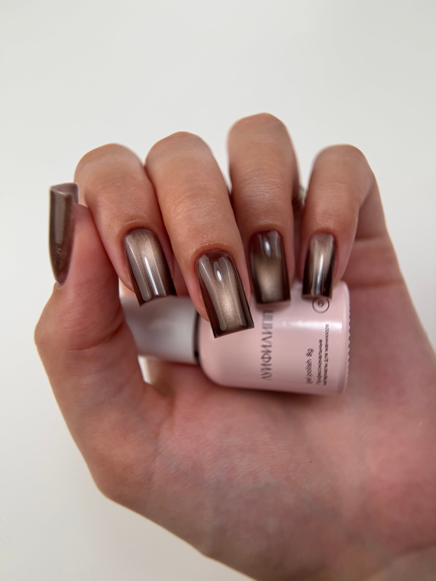 Гель-лак для ногтей Луи Филипп Brown cat 05 8g