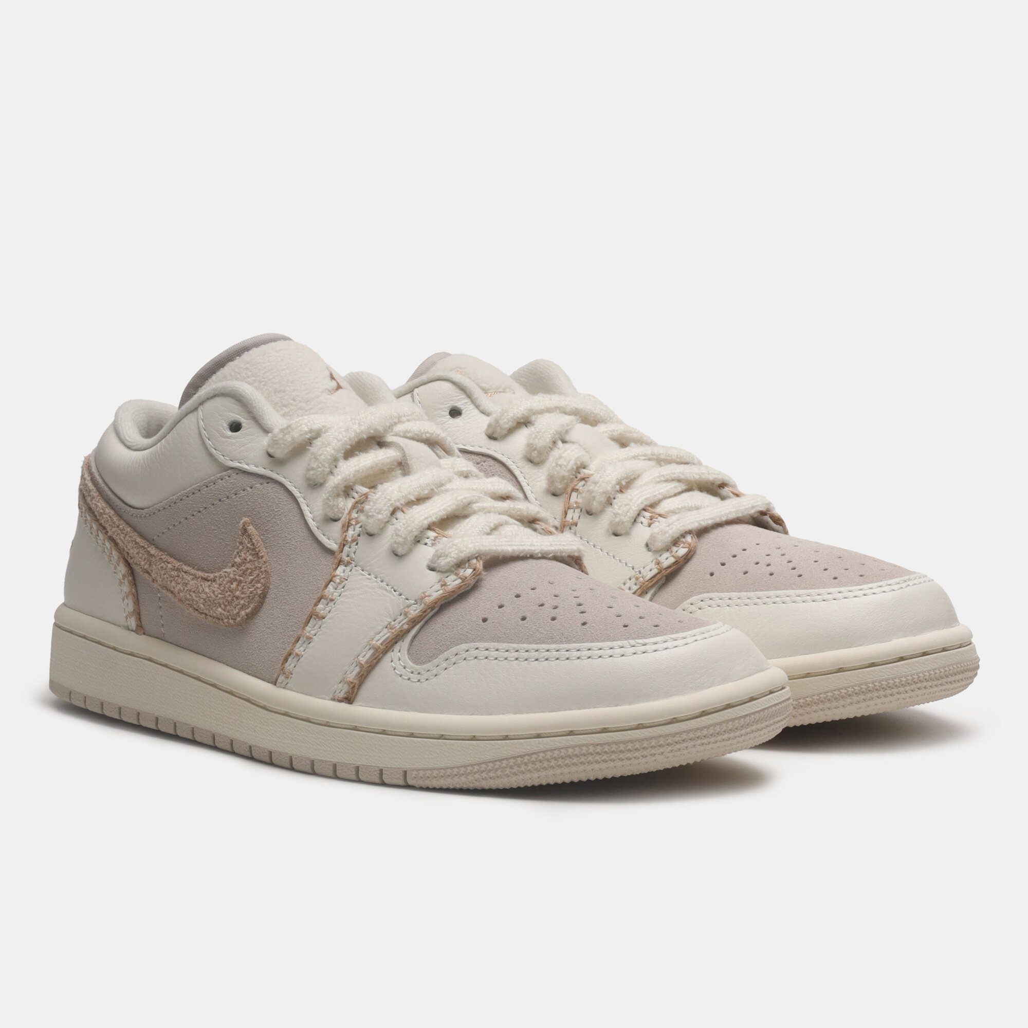 Кроссовки Air Jordan 1 Low