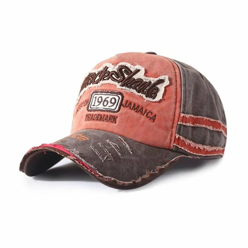 Бейсболка Cap