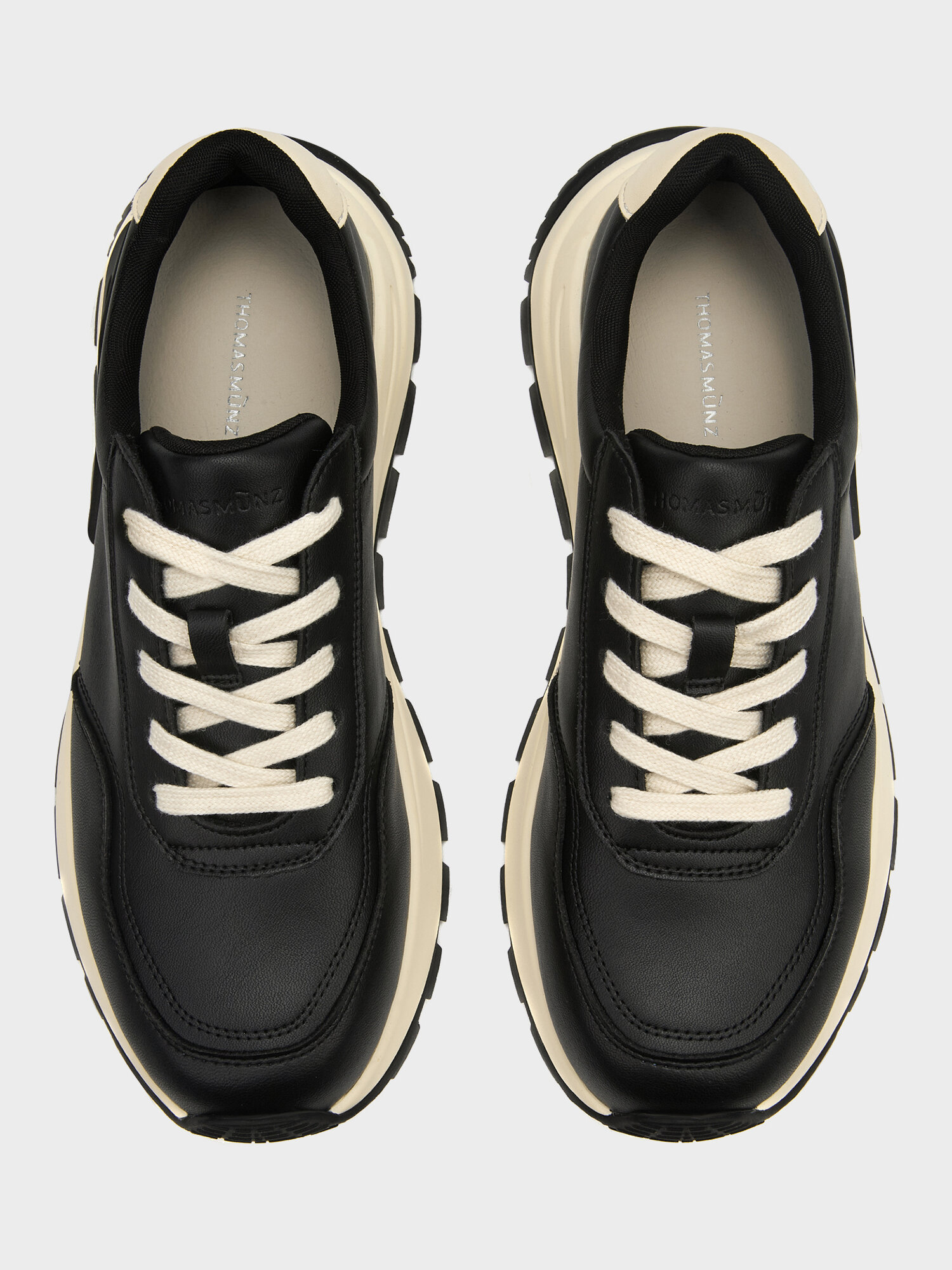 Кроссовки Осень-зима 2024