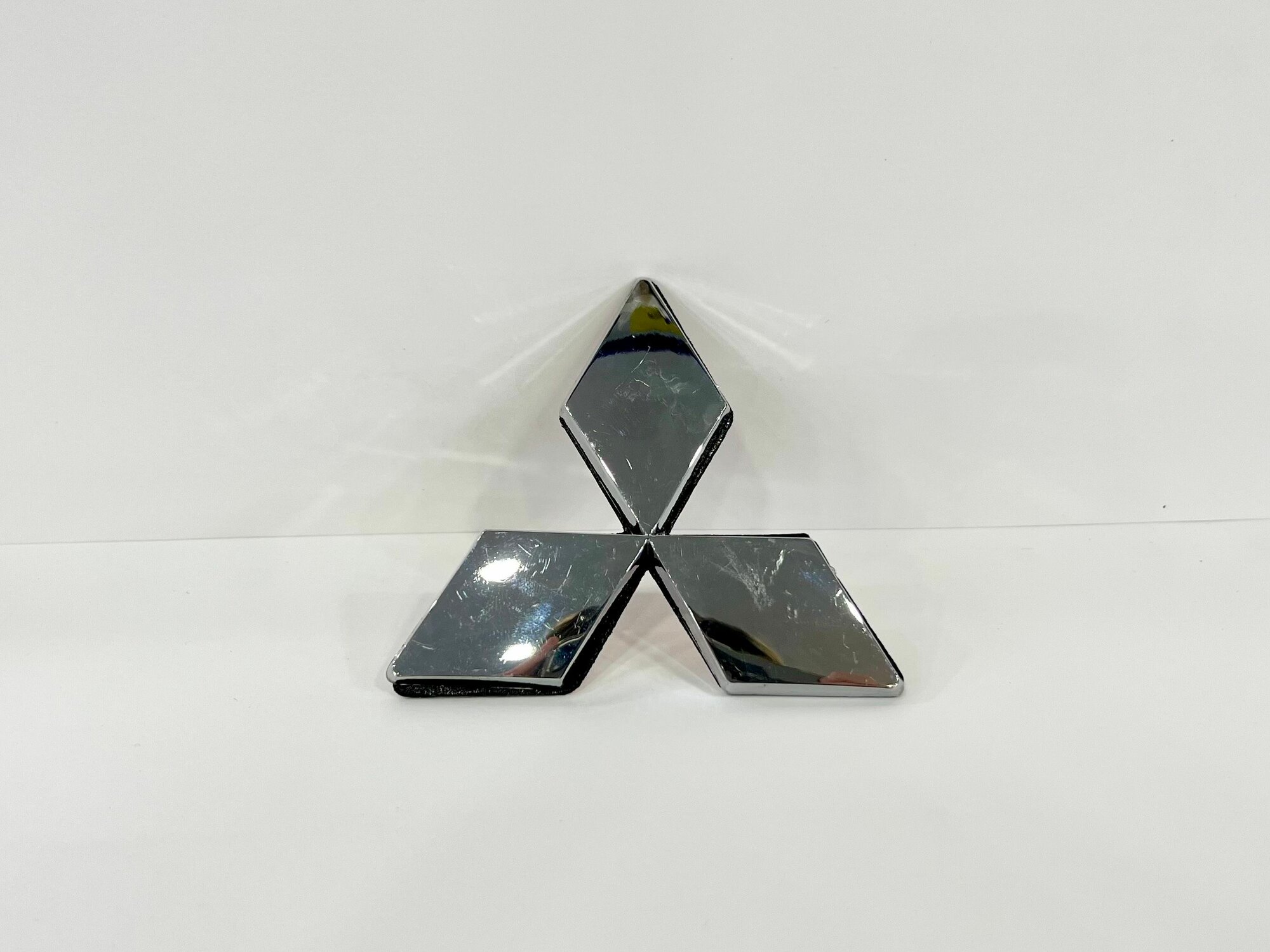 Логотип (шильдик, надпись, эмблема) "Mitsubishi" 9 см, 9379-К