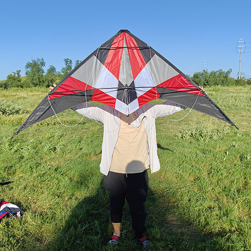 Weifang Hongyun Kite Оптовая торговля 1.8m Двухлесковый трюковый кайт «Шторм» Радужный треугольный кайт