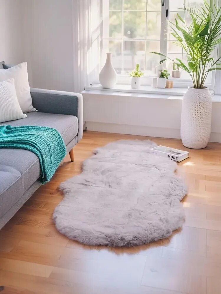 Коврик прикроватный Однотонный цвет 60x120 см из искусственного меха, светло-серый