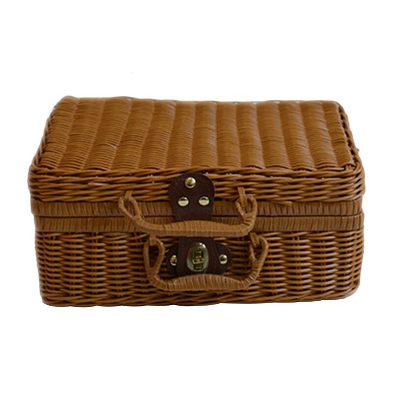 Плетёная ротанговая корзина