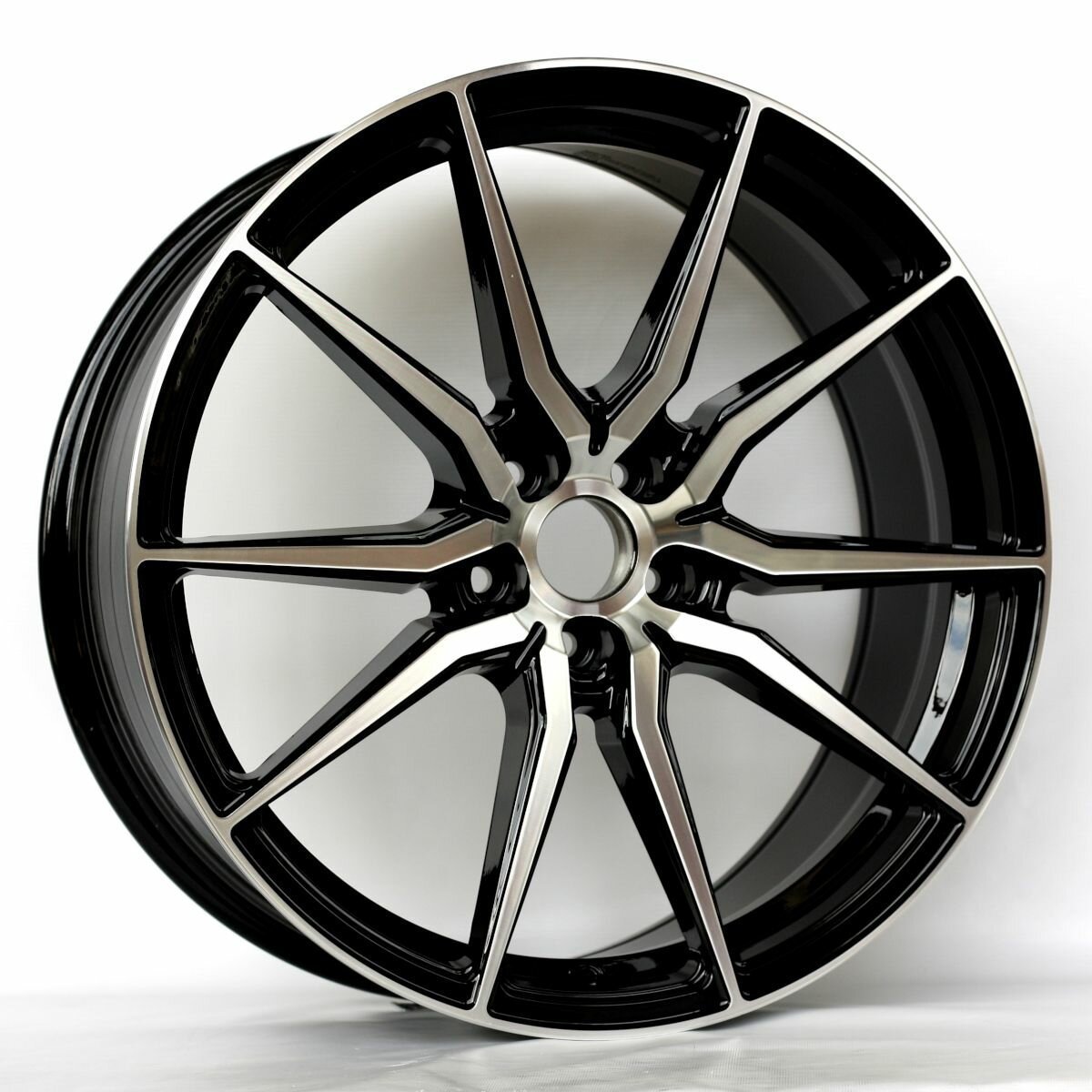 Диск автомобильный литой Neo 206FF FlowForming 20x8.5 5x114.3 et40 dia67.1 BD