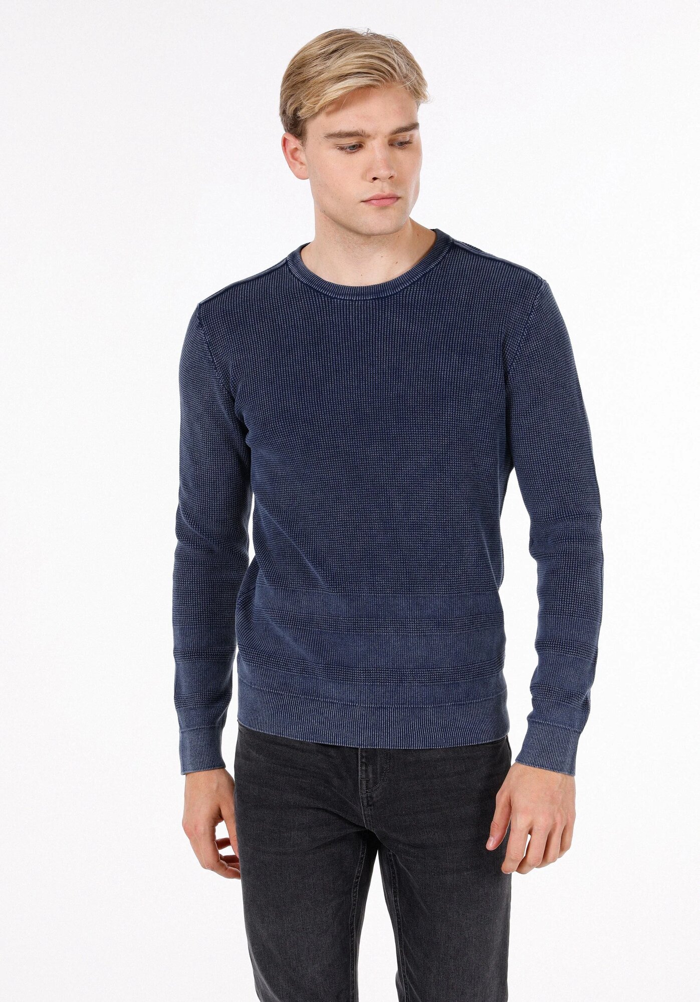 Свитер Regular Fit