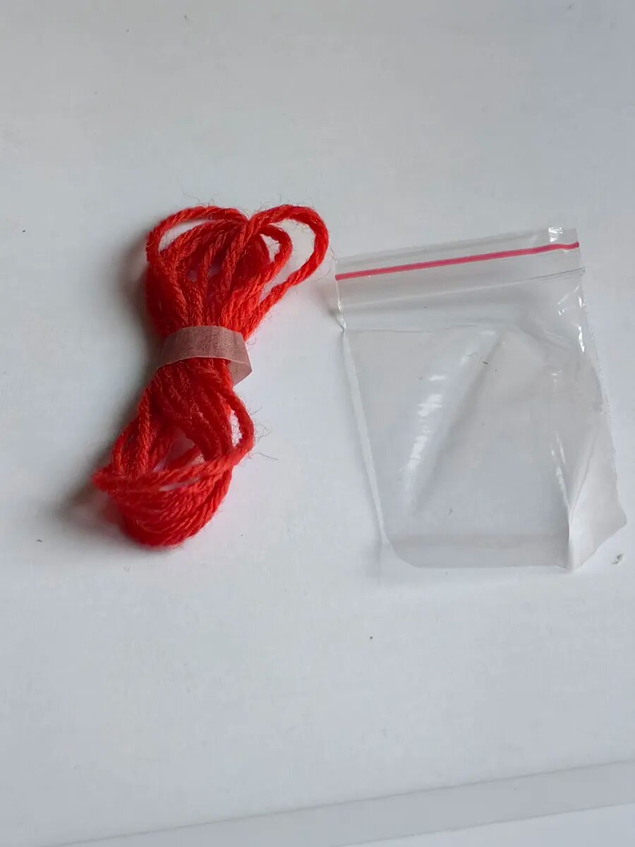 Браслет красная нить на руку от сглаза и порчи оберег 5 шт