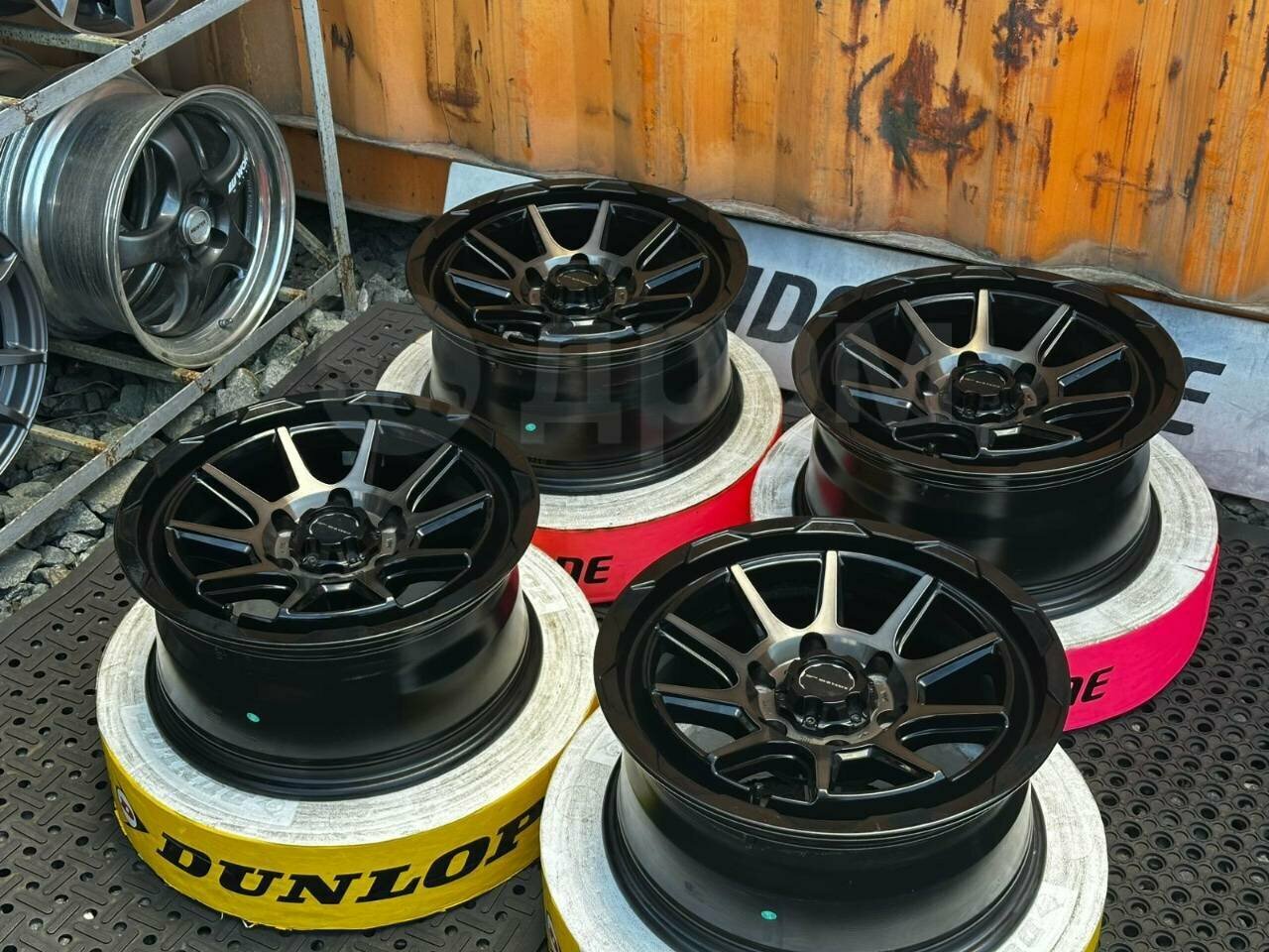 Диски автомобильные R17, Original Weds Mud Vance 06 Black R17 дюймов, 6x139.7 (8J, ET20) 4шт.