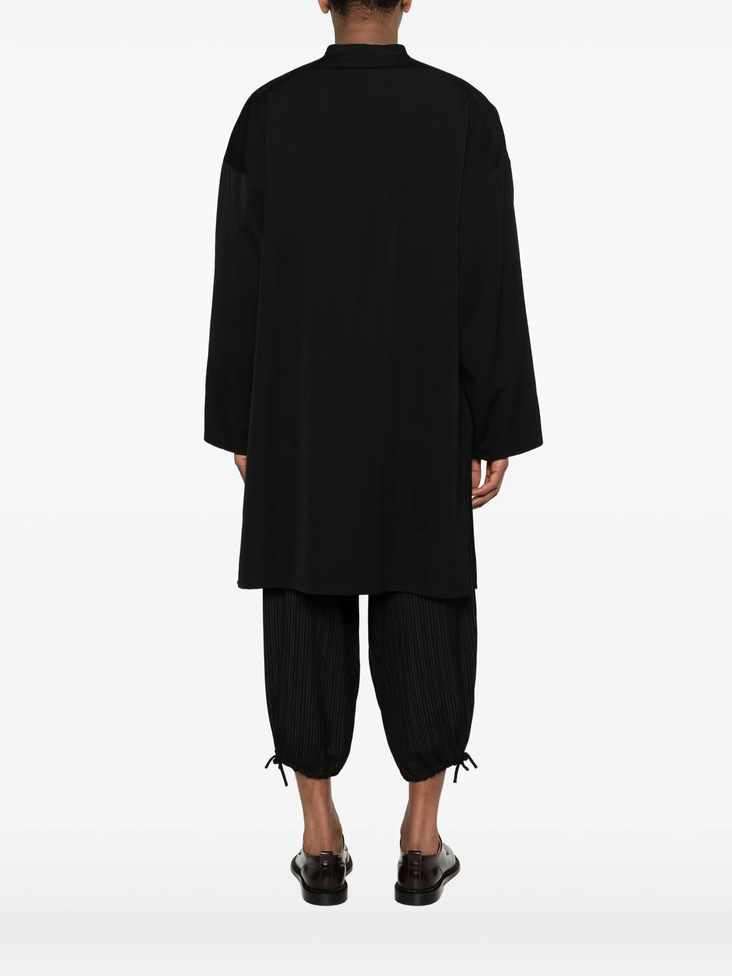 Пальто Yohji Yamamoto Button single-breasted coat, размер 3, черный — фото 1