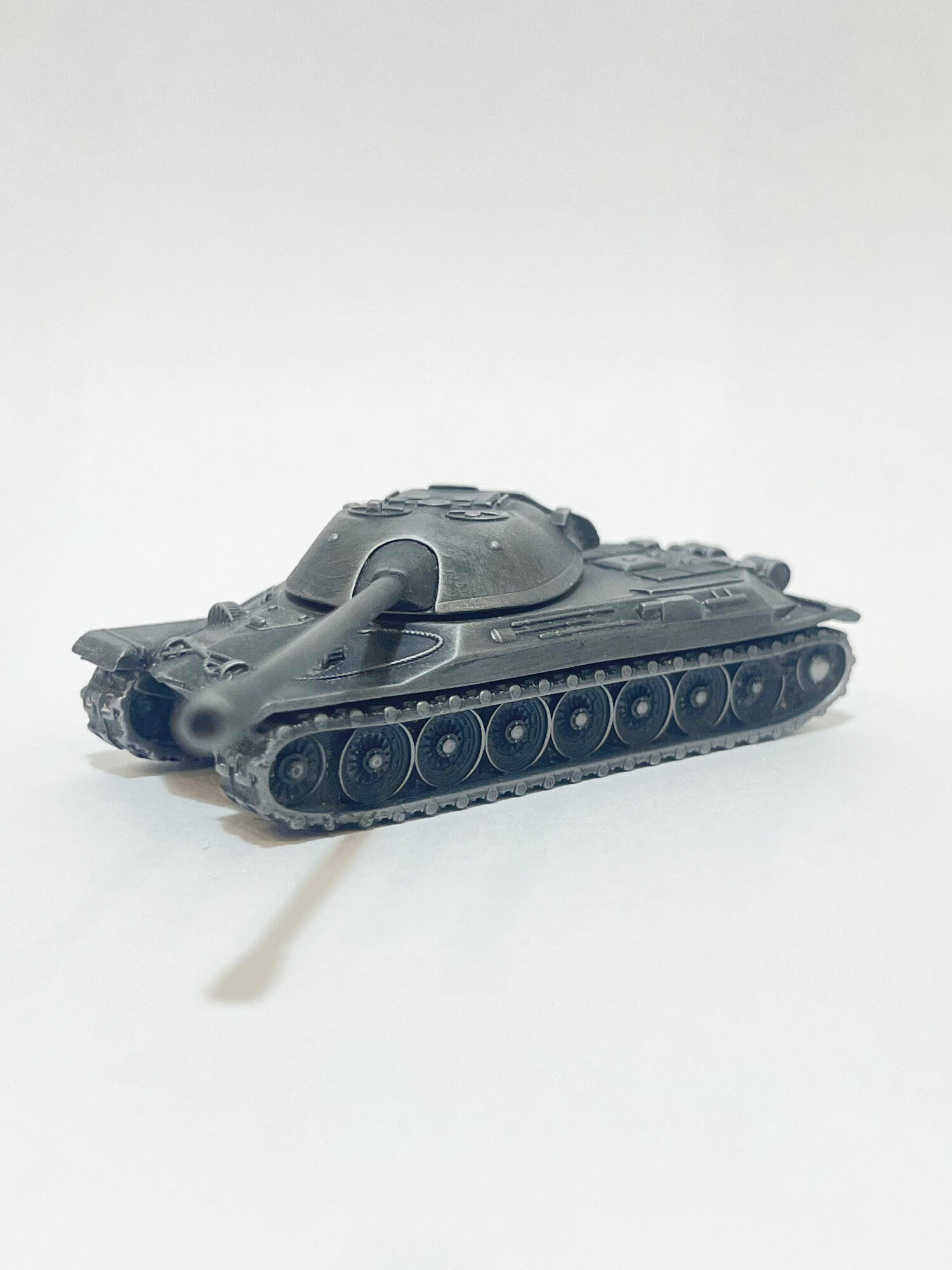 BroneMir Модель танка ИС-7 из металла без подставки (1:100)