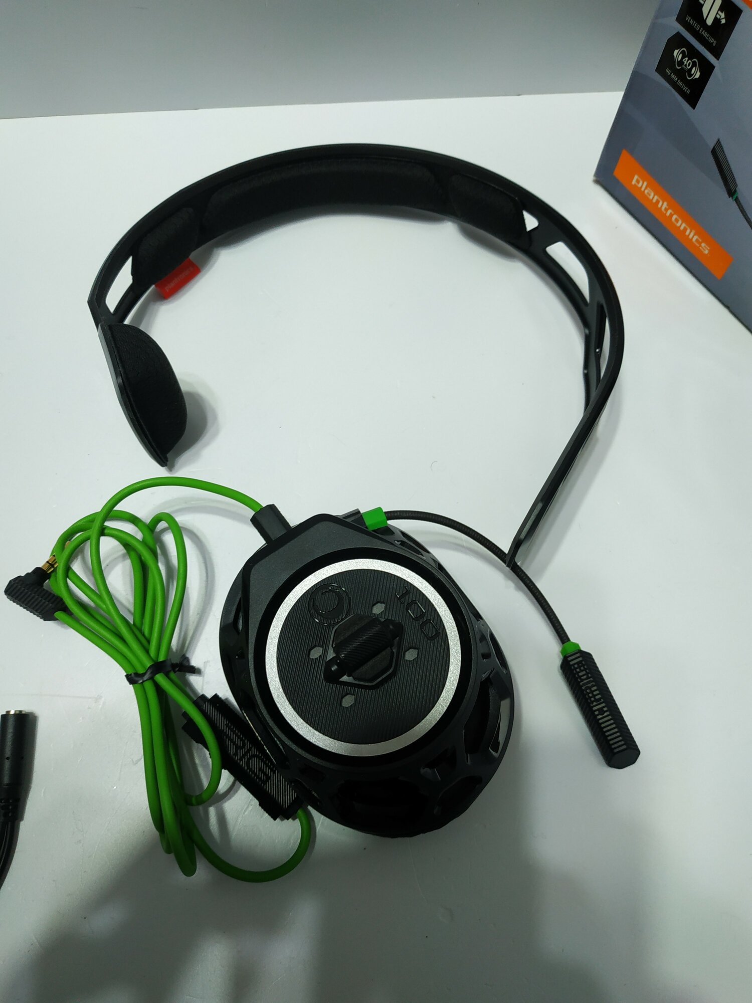 Игровые наушники Plantronics RIG 100 Xbox — фото 1