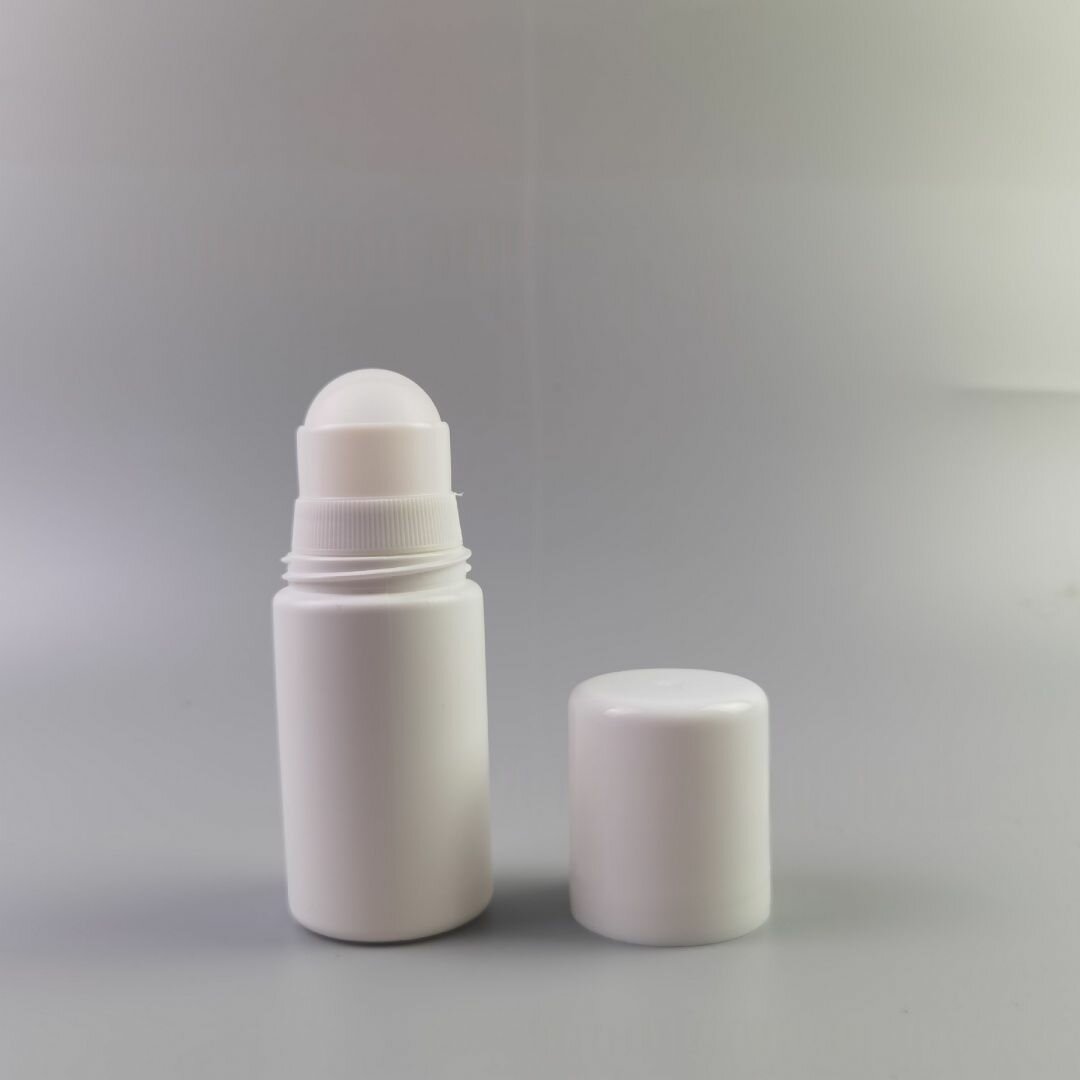 Роликовый флакон для эфирных масел 30/50/60/80/100 мл — пластиковая бутылочка с откручивающейся крышкой и роликом