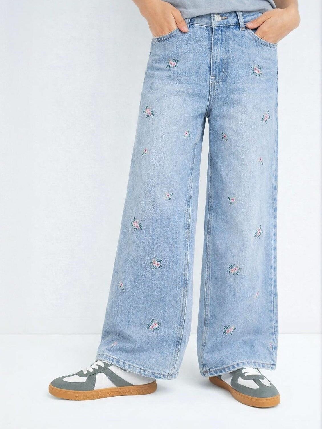 Джинсы Весна-лето 2026