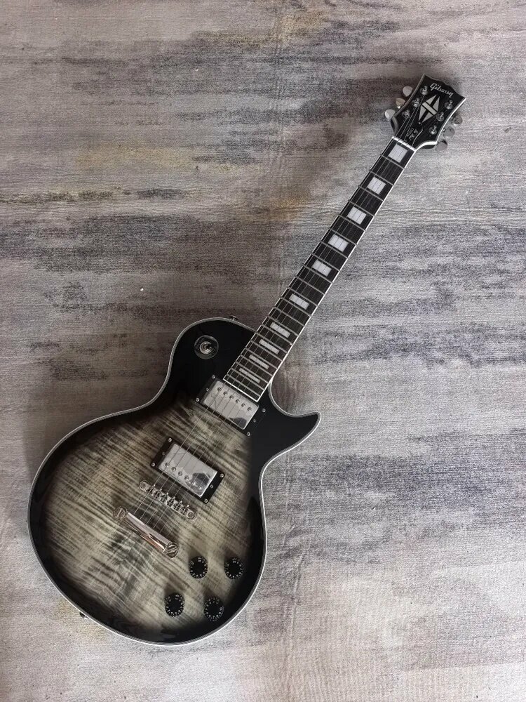 Gibson Guitar Электрогитара Gibson Les Paul 6-струнная, корпус Махагони 39"