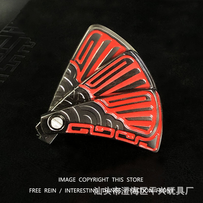 Игрушка EDC: новый складной веер, антистрессовая игрушка в виде карты, спиннер для пальцев, металлическая антистрессовая монета с щелкающим звуком.