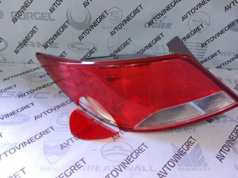 Фонарь задний левый Hyundai Solaris 1 разбит Б/У с пробегом