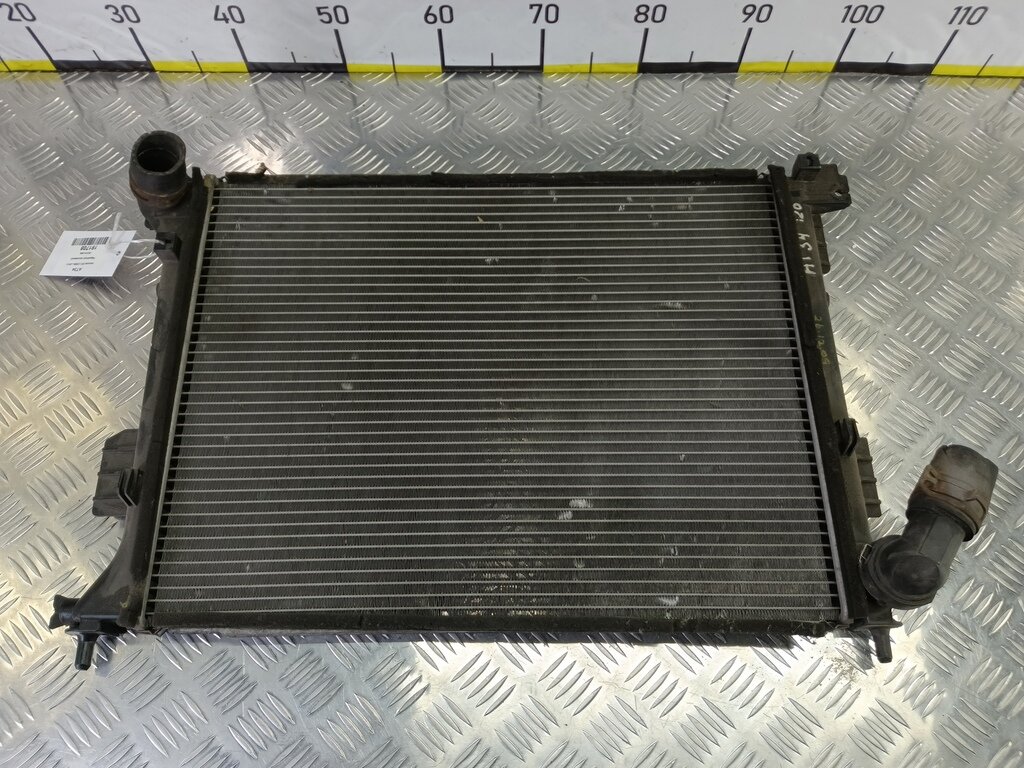 Радиатор основной Б/У для Hyundai I20 I (2008—2012) 253101J000