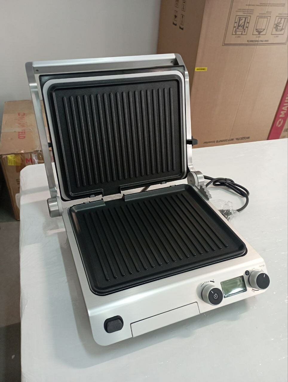 Гриль электрический MAUNFELD MF-1311B