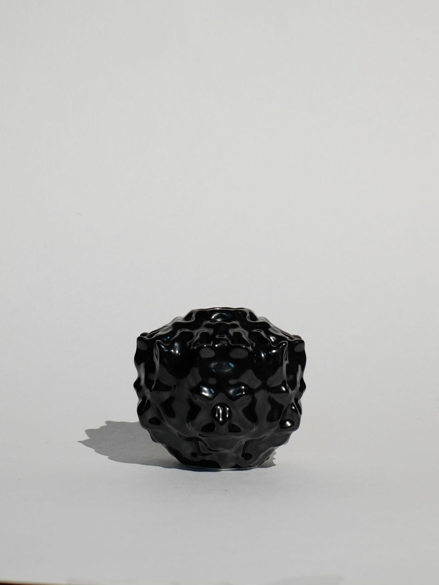 01001LAB / Ваза 01004, керамика, настольная, черная, для сухоцветов, 8 см