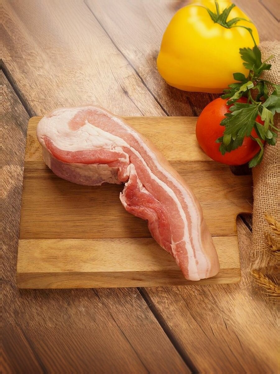 Грудинка свиная бескостная 500 гр, охлажденная