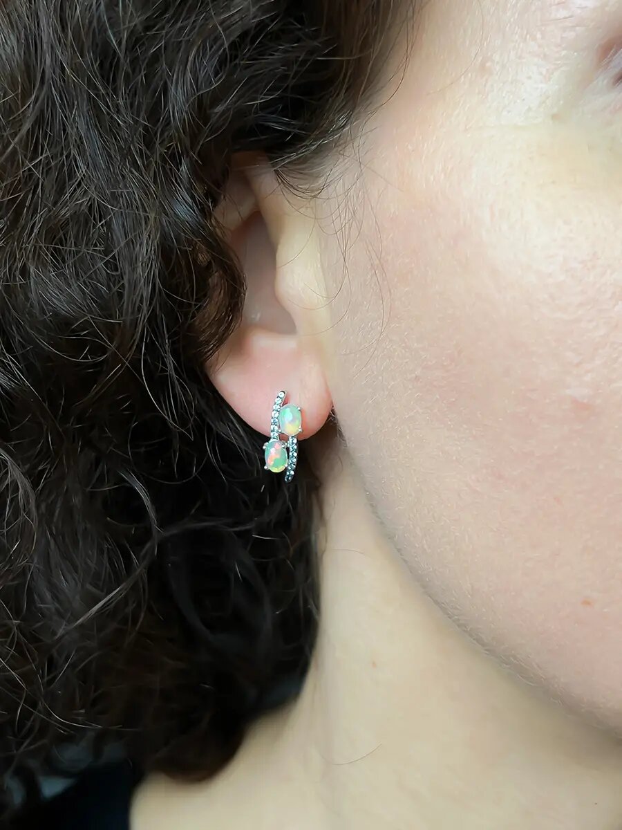 Серьги, серебро, 925 проба, родирование, опал, фианит