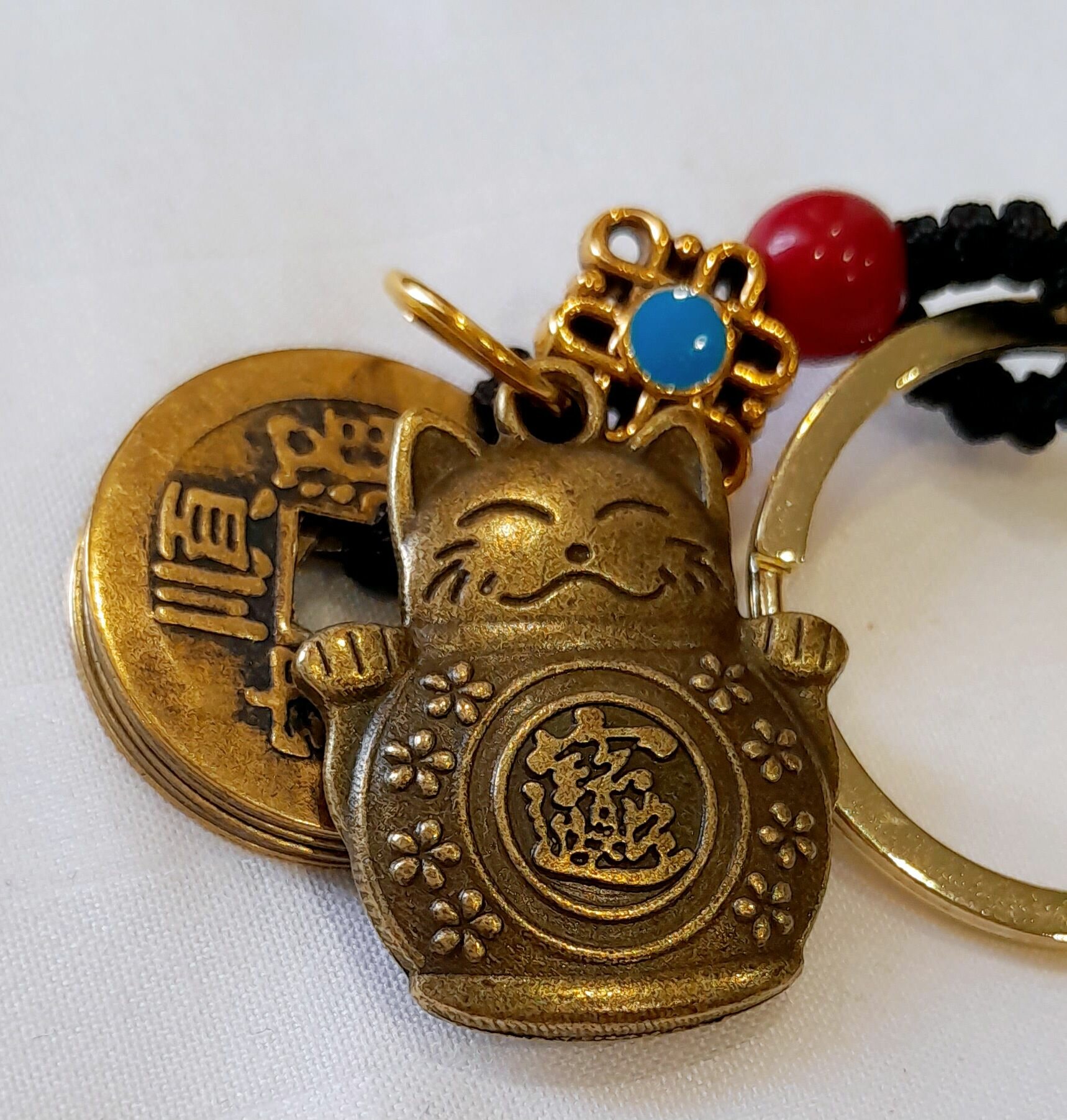 Брелок Кот/подвеска Котик манящий счастливый талисман