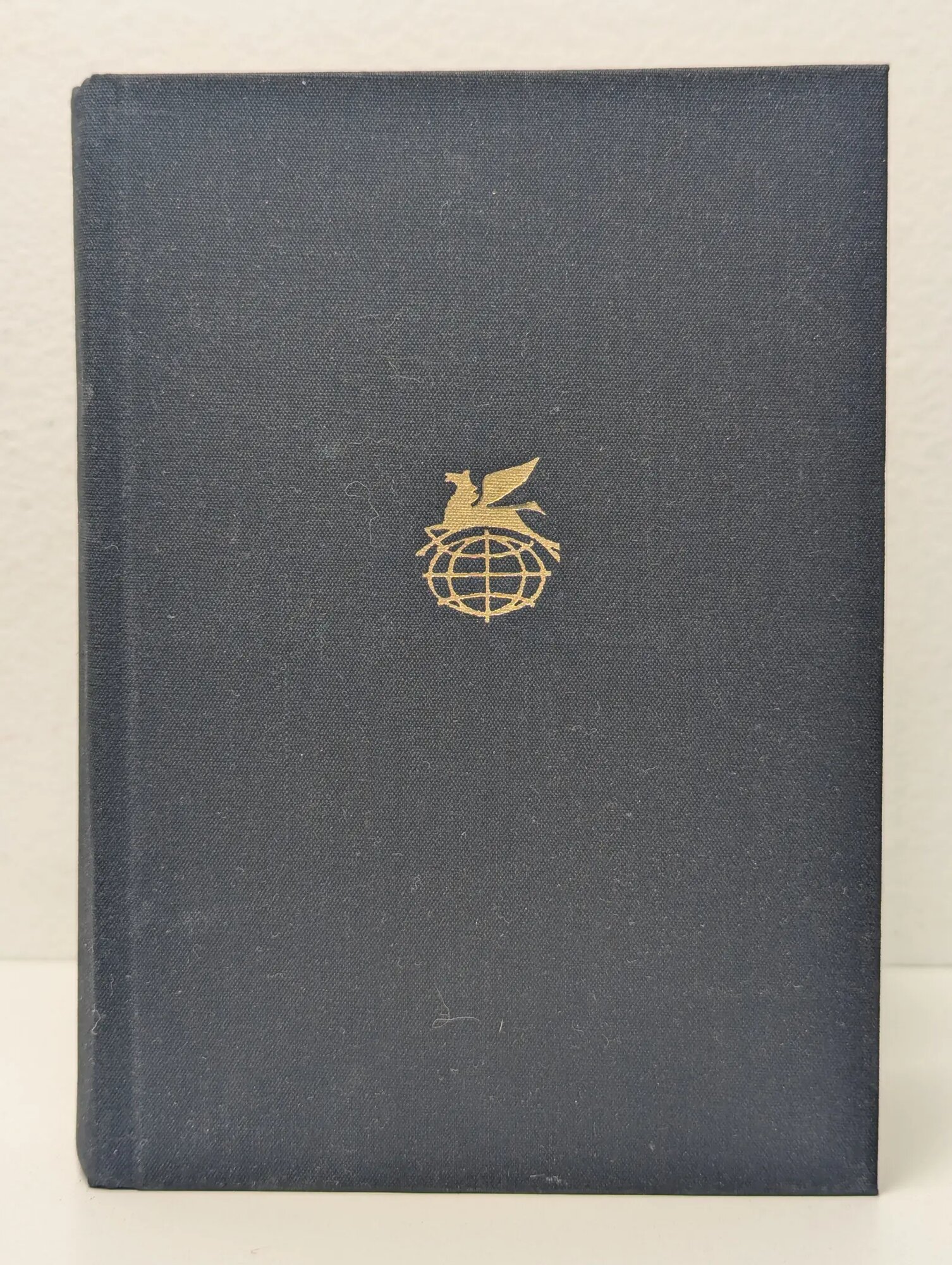 Библиотека всемирной литературы. В 200 томах. Том 158. Самостоятельные люди. Исландский колокол Лакснесс Халлдор 1977