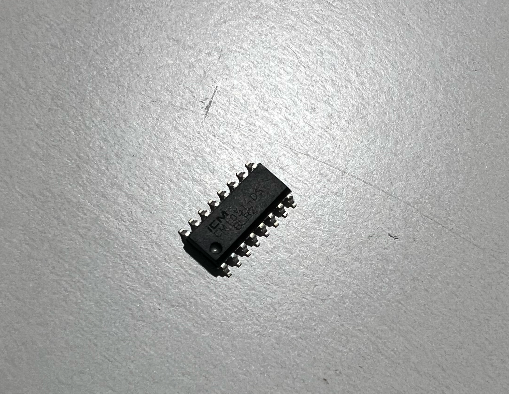 Микросхема CM1051-DS SOP-16, серая, для широкого спектра приложений