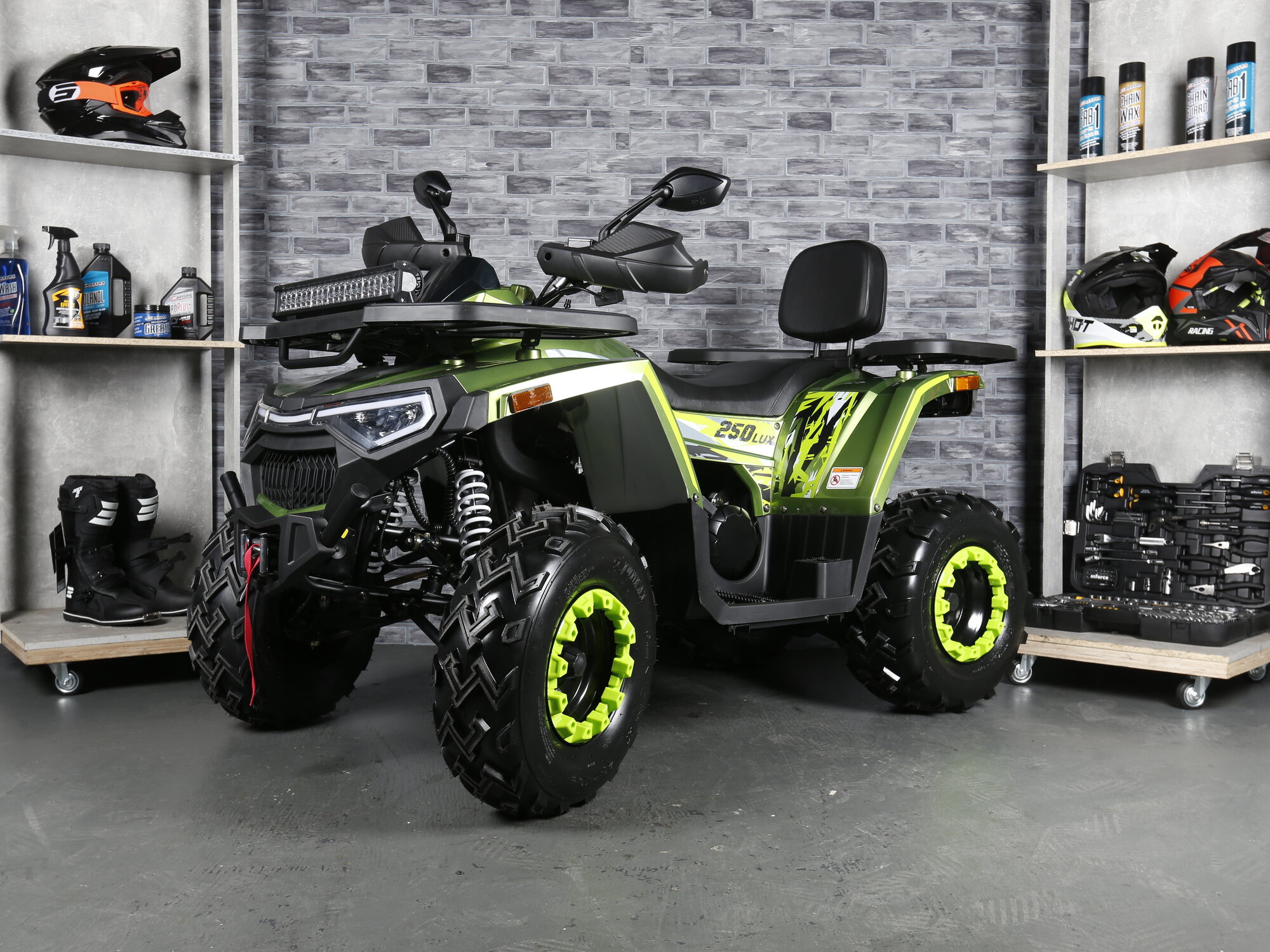 Квадроцикл Avantis Hunter 250 Big New Lux, зеленый с балансирным валом