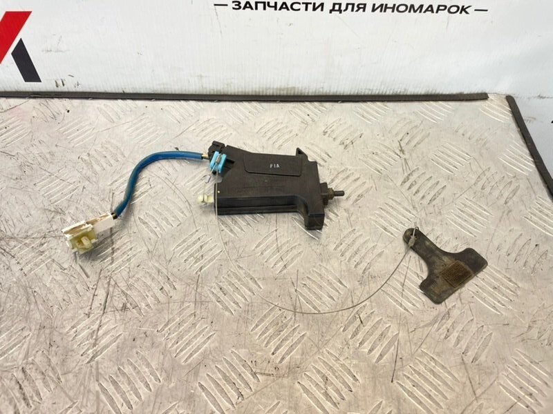 Б/У Активатор замка лючка бензобака Hyundai Sonata 2010 YF G4KD 67903 Hyundai-KIA арт. 815903S000