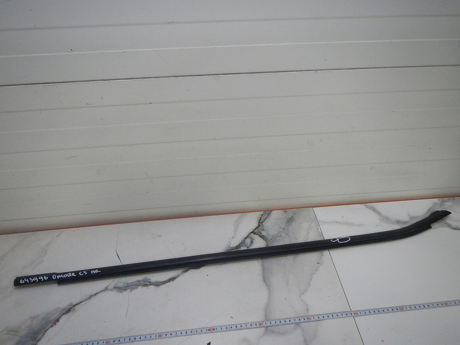 Б/У Накладка стекла переднего правого, Omoda (Омода)-C5 (22-) OMODA C5 (22-) Царапины, деформация. 643996 OMODA арт. 554...