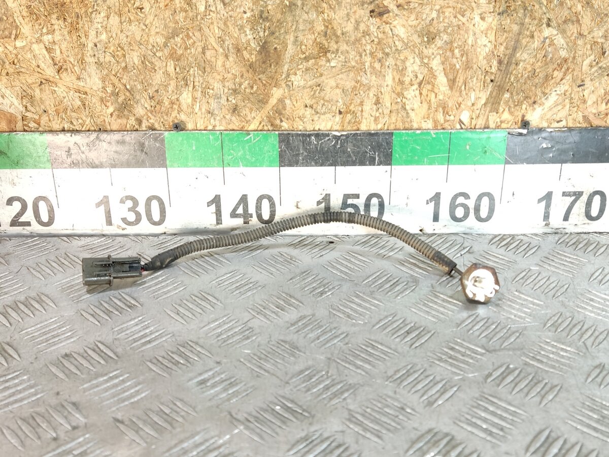 Датчик детонации MITSUBISHI Carisma 2000 2003 MD304932