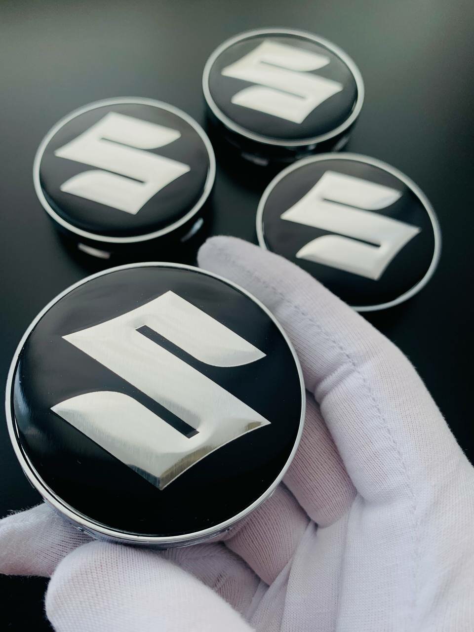 Колпак ступицы для колеса Сузуки 60/56мм черный. Заглушки на диски Suzuki 60мм 4шт