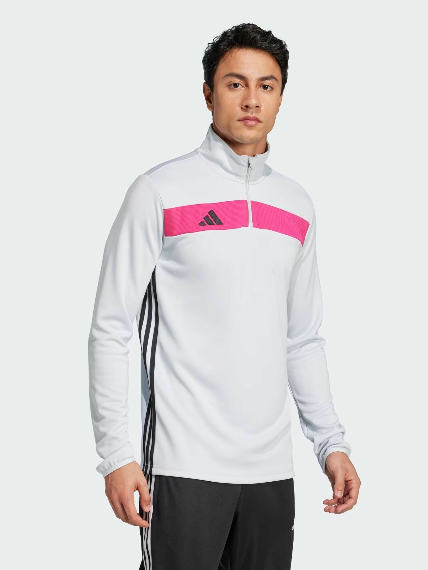 Джемпер Tiro 25