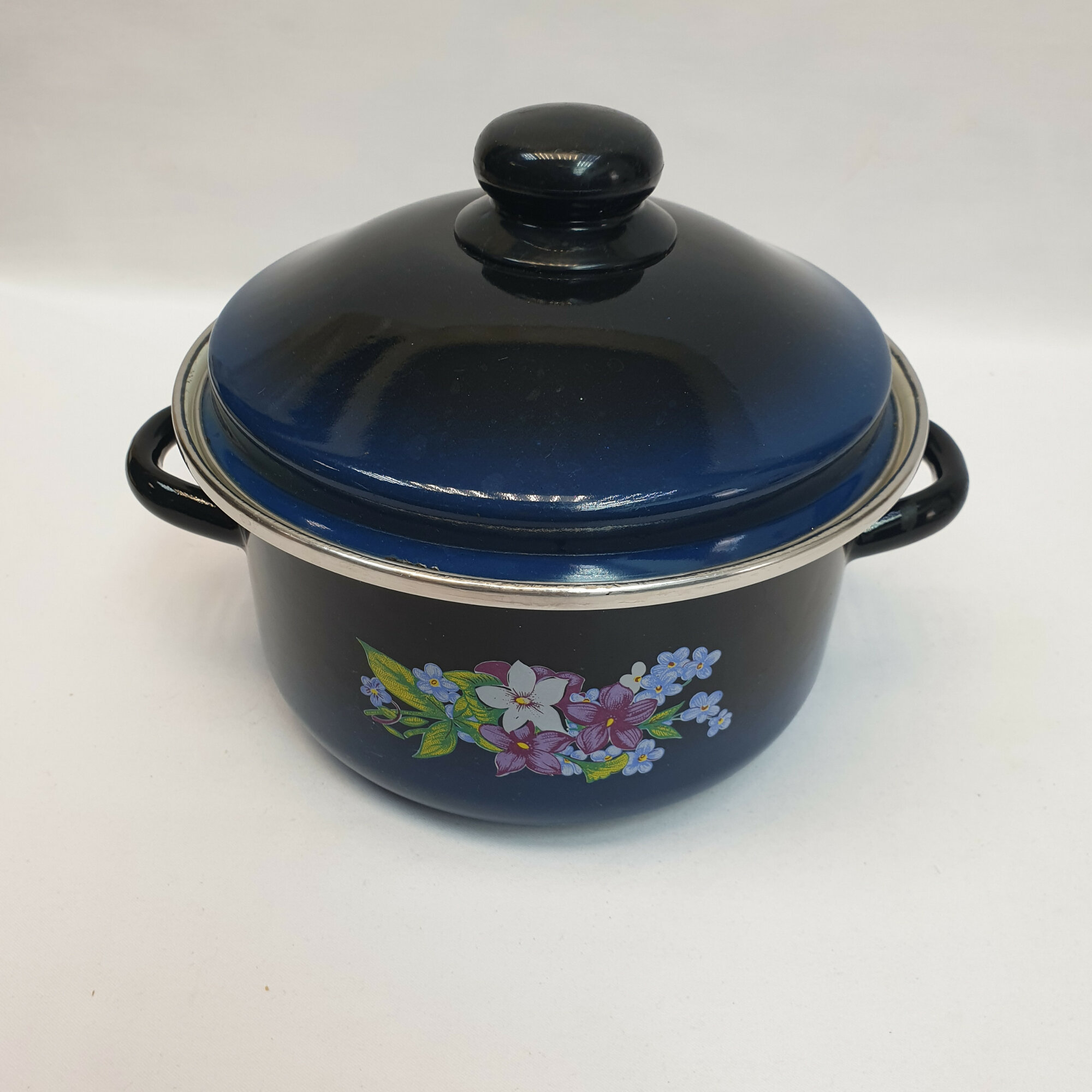 Кастрюля эмалированная с крышкой 1,5 литра, металл деколь, винтаж СССР