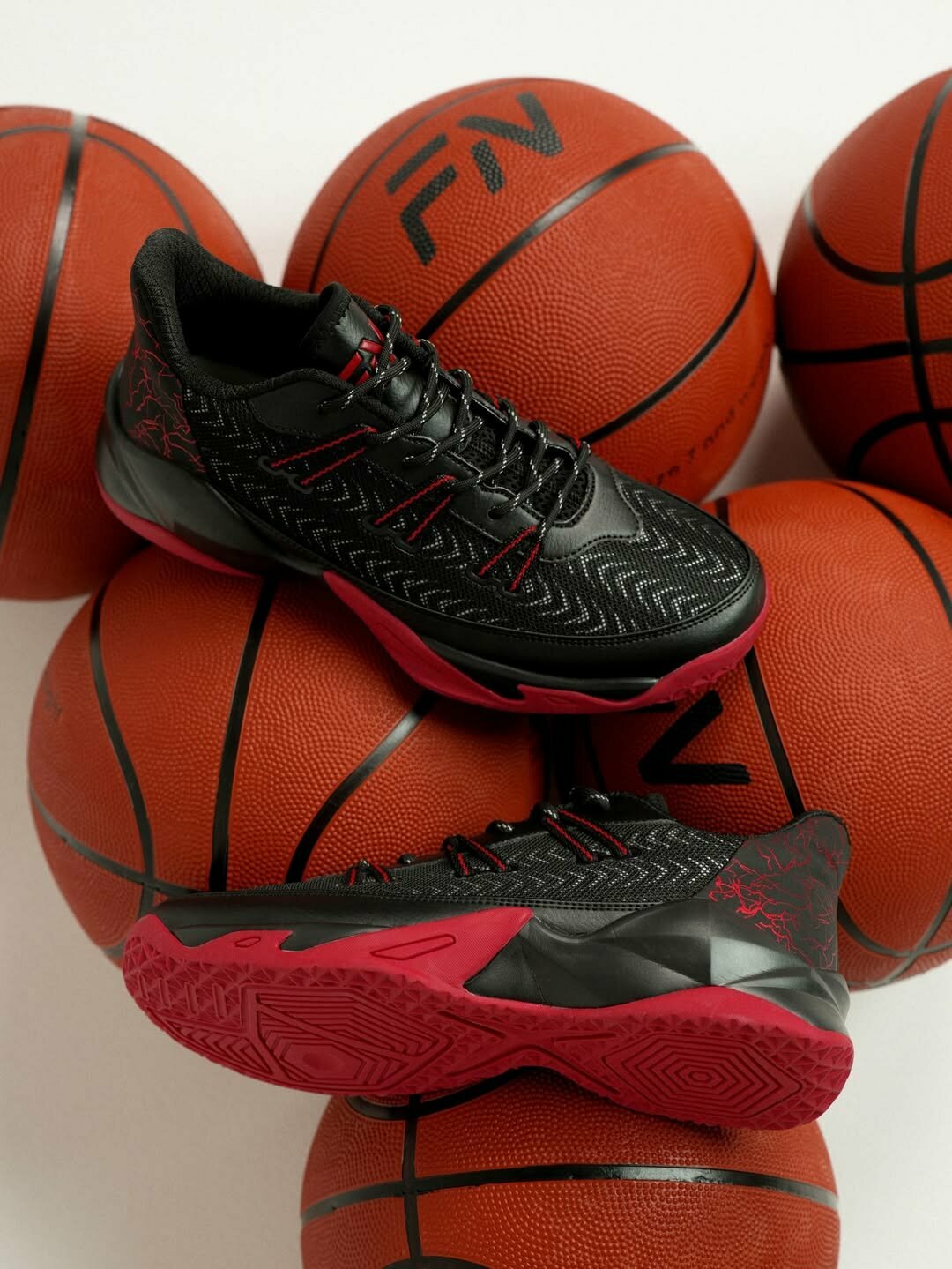 Кроссовки Infinity, баскетбольные кроссовки