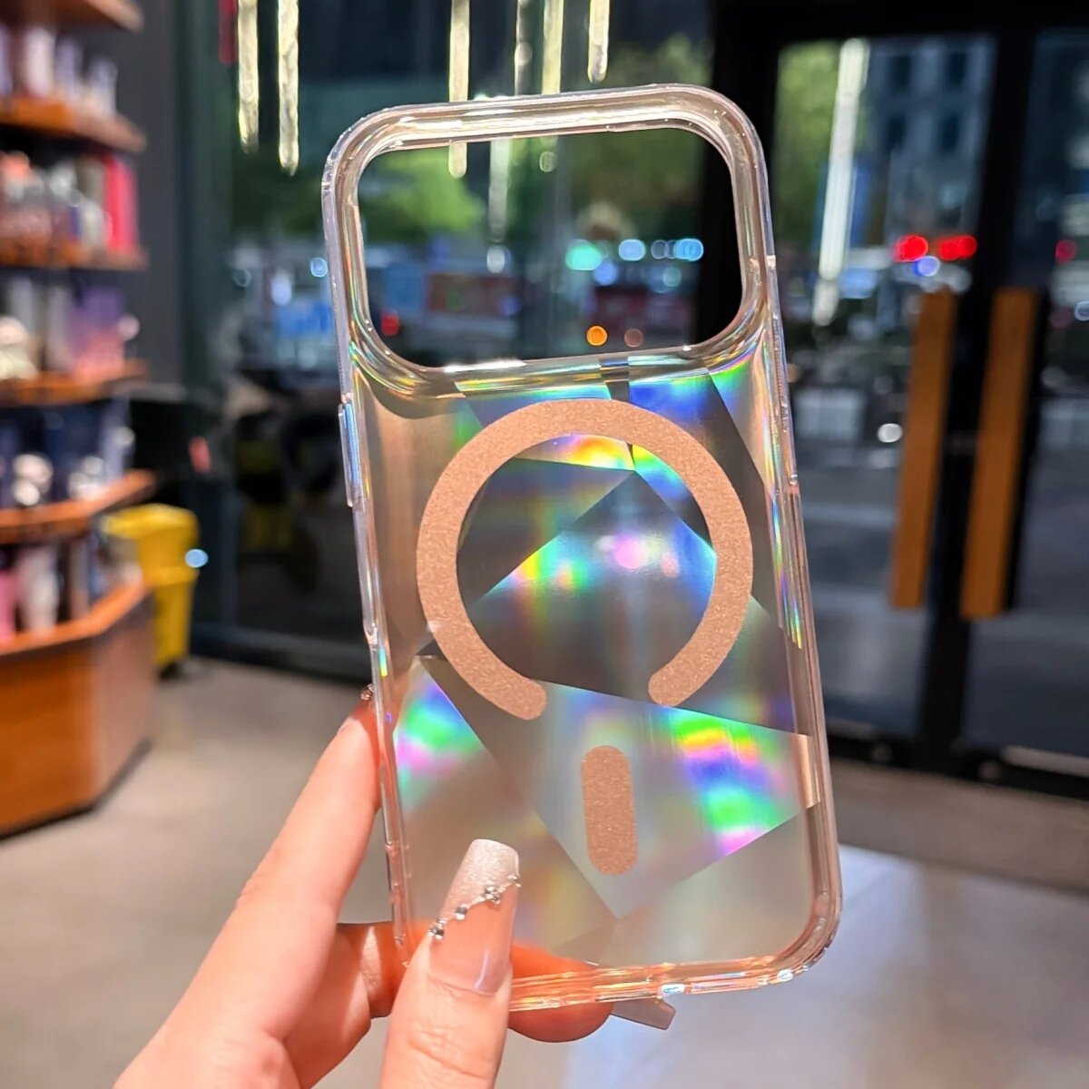 Радужный чехол Magsafe Gold для iPhone 17 Pro Max