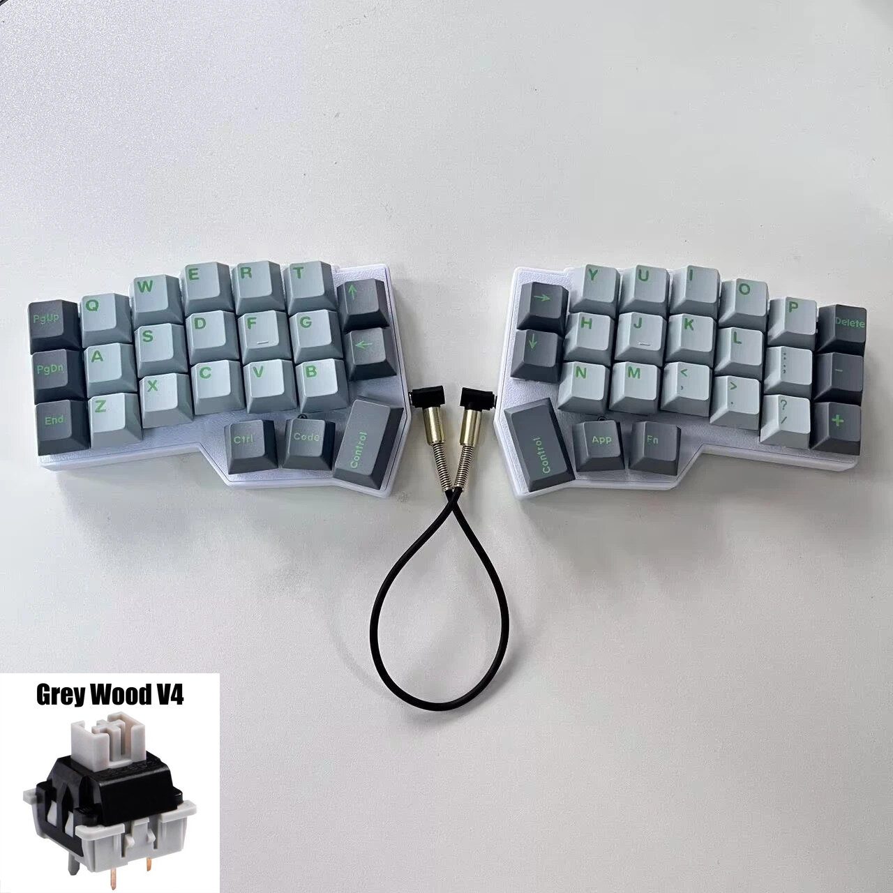Проводная Раздельная Клавиатура CORNE V4 Поддерживает Горячую Замену RGB-флакона