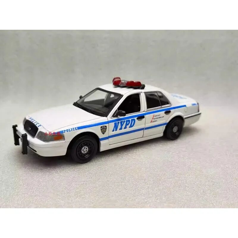 Green Light 1:24 Hot Pursuit 2011 Ford Crown Victoria Interceptor Police Car Toy Детские игрушки эксклюзивные модели коллекционеров подарки