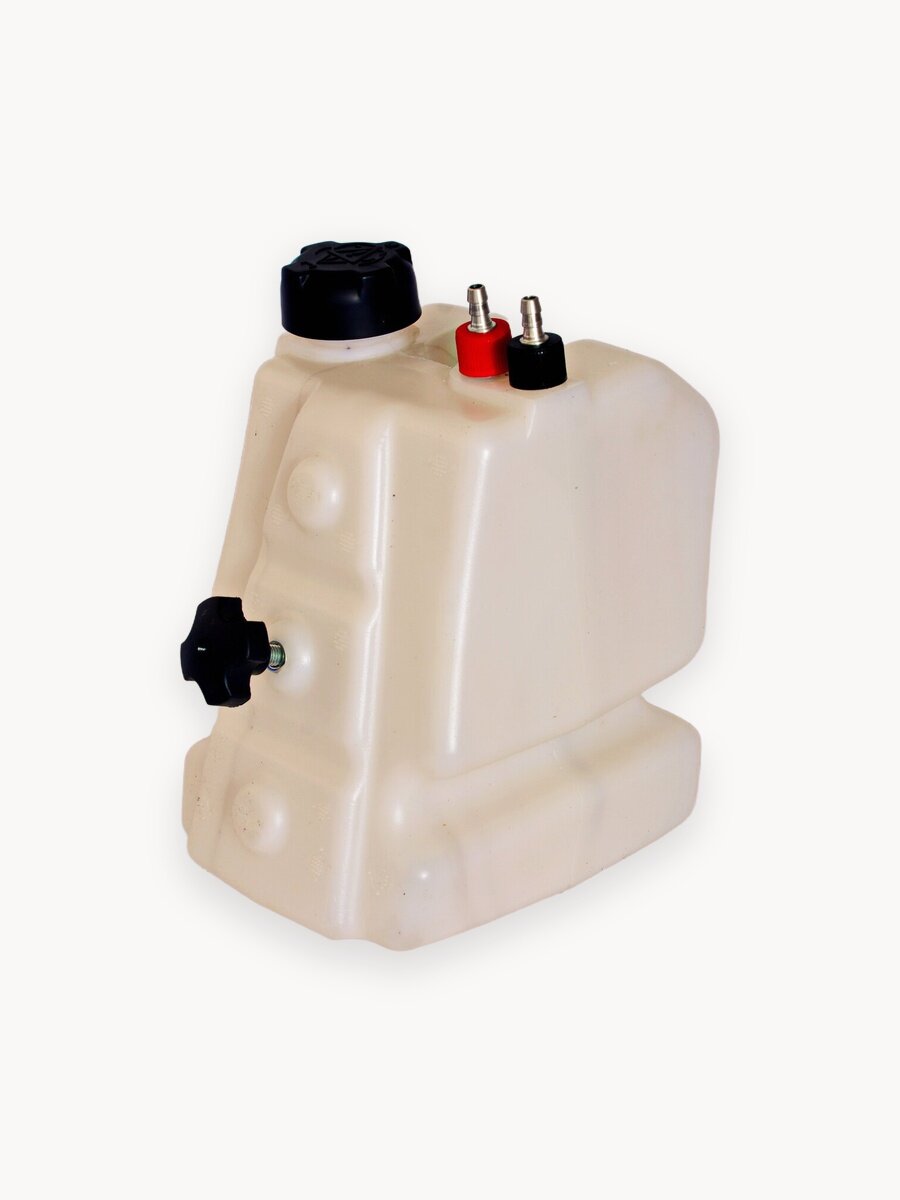 Бак топливный