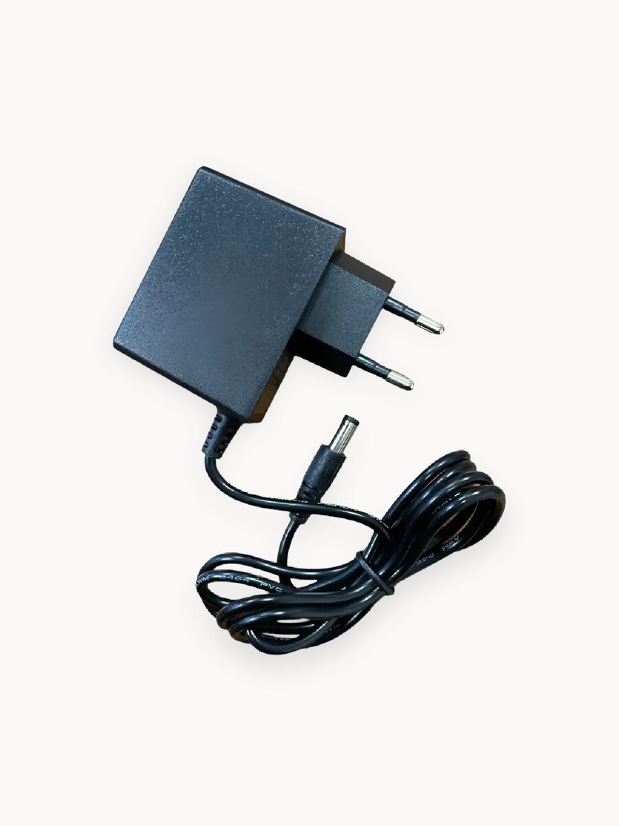 Сетевой адаптер для тонометров AND 6V 1A. 5.5х2.1мм с кабелем -переходником 20 см для Omron, штекер 4.0х1.7 мм.