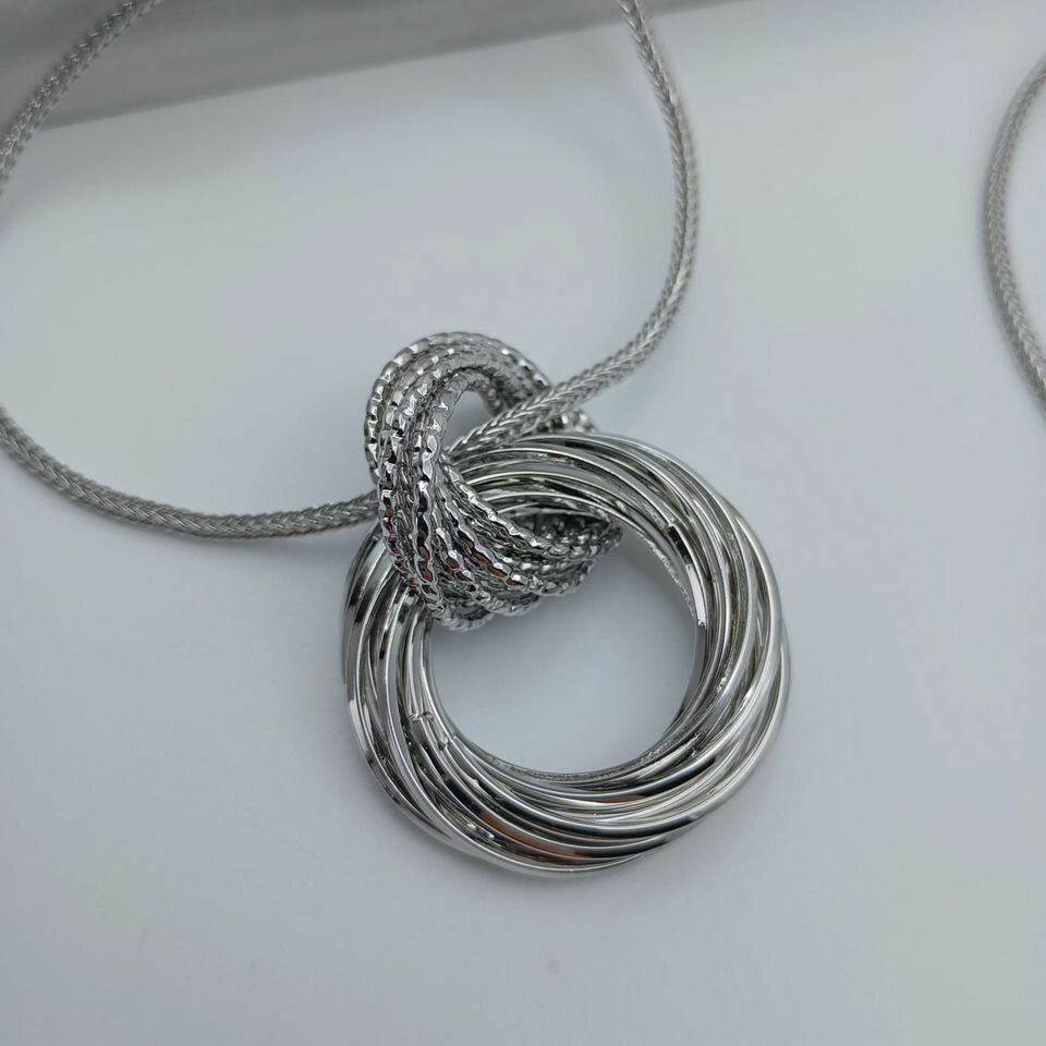 Колье