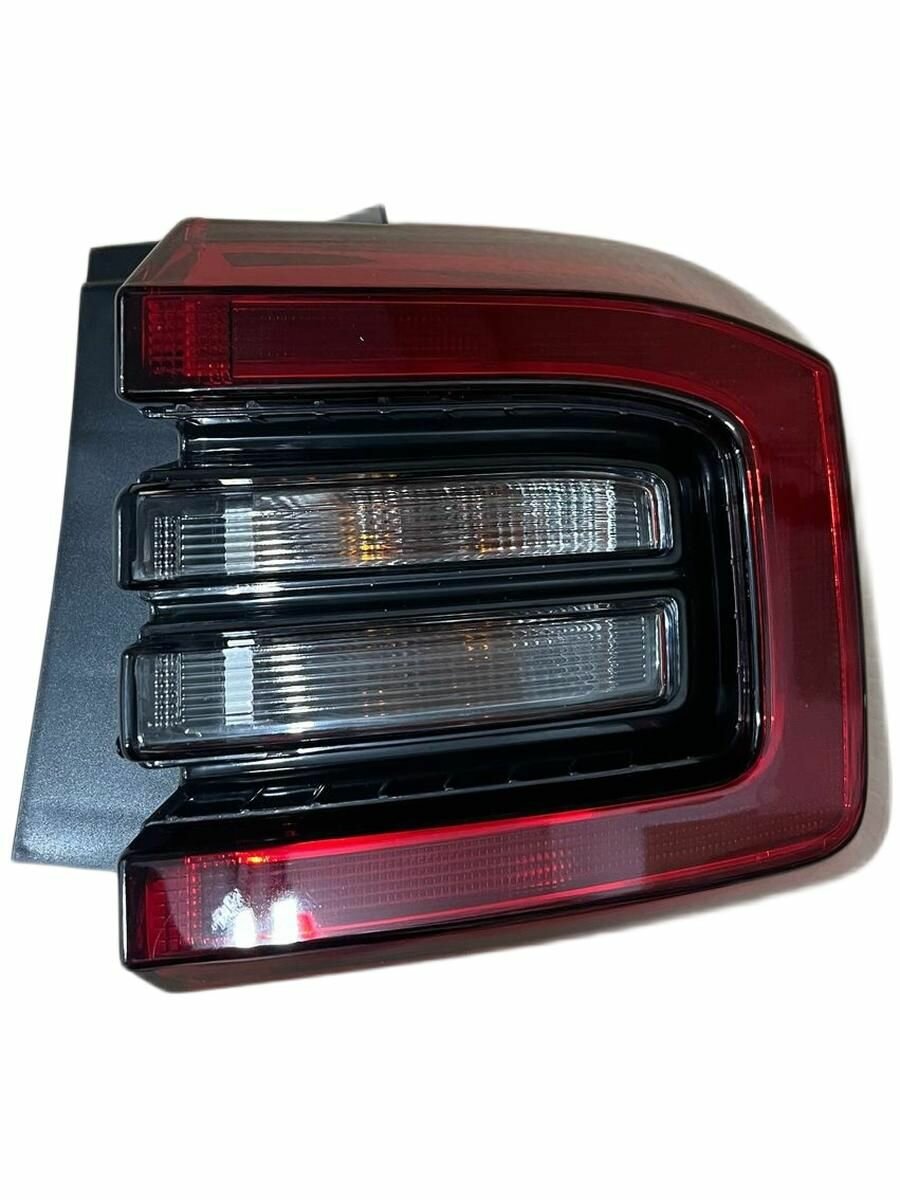 Фара задняя правая на крыле Chery Tiggo 4 CARTRONIC