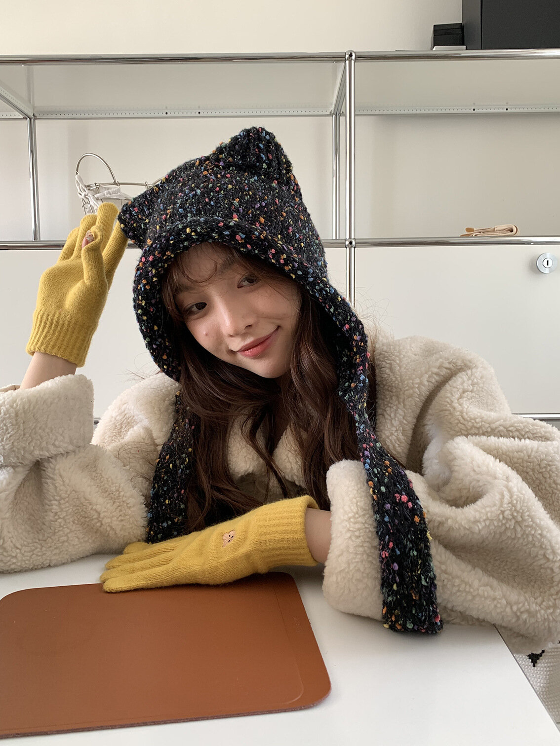 Милая шапка с кошачьими ушками, шерстяная шапка с радужными бобами, защита ушей, вязаная шапка, зимняя женская теплая холодная шапка с ремешком в японском стиле ретро